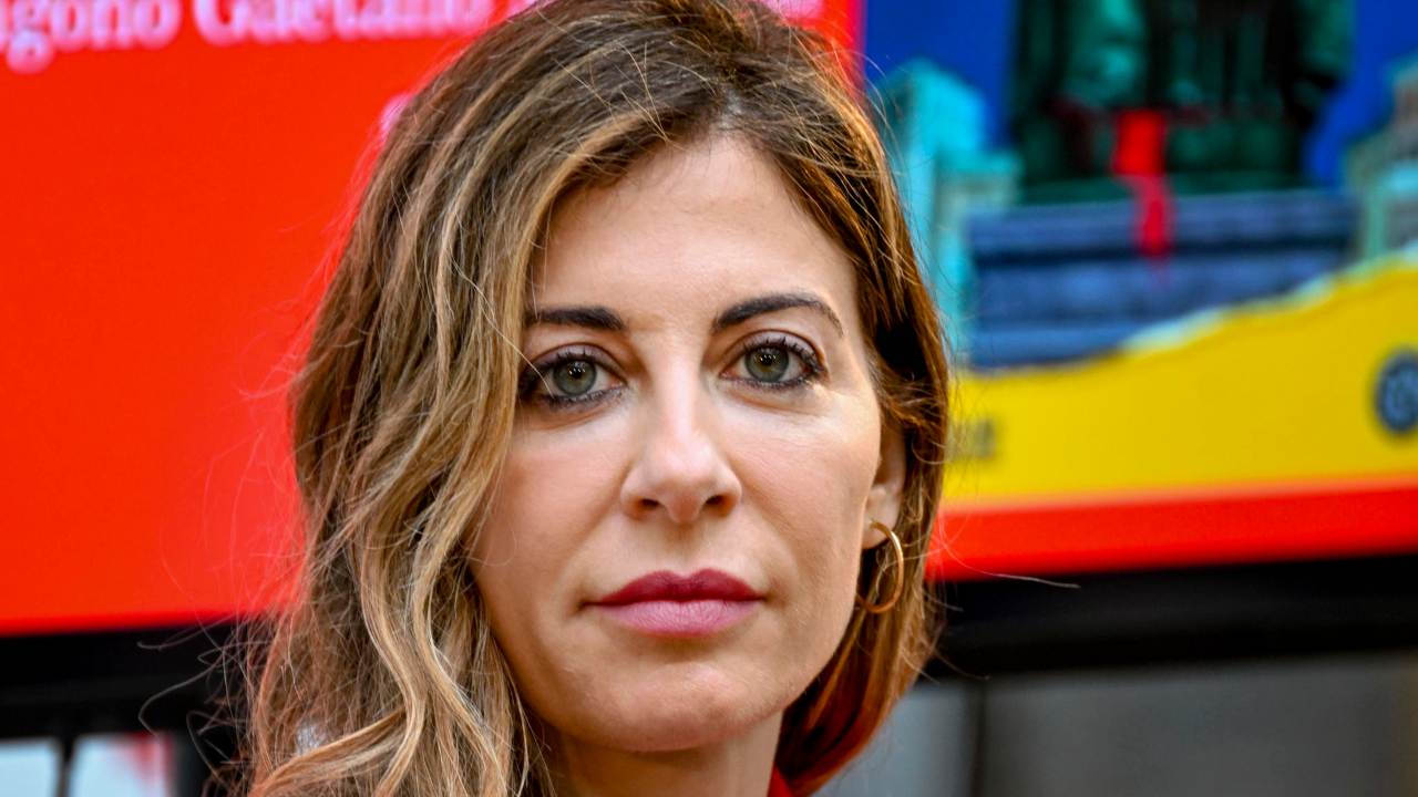 Francesca Fagnani, volano insulti dalla ex di Mentana: "Sfascia ...